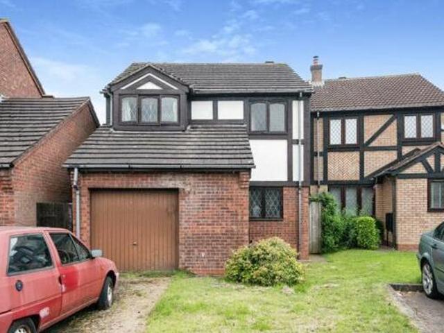 3 Bedroom Detached House For Sale In Shirley