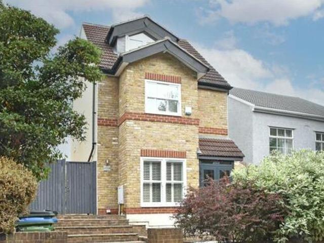3 Bedroom Detached House For Sale In Shooters Hill, London