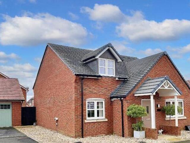 3 Bedroom Detached House For Sale In Shrivenham