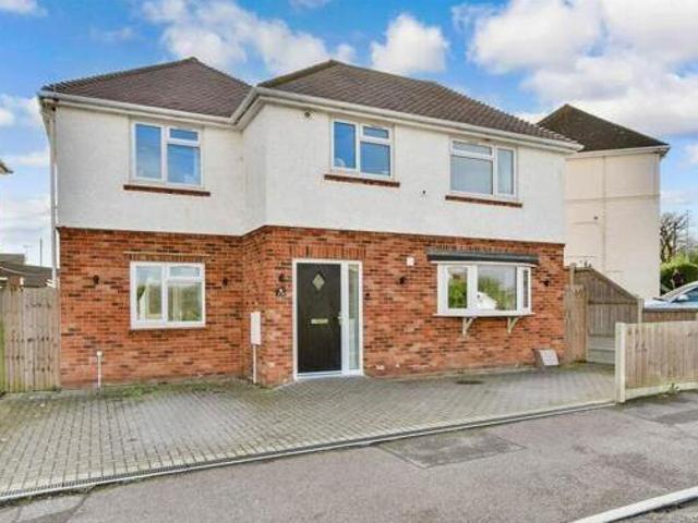 3 Bedroom Detached House For Sale In Sittingbourne