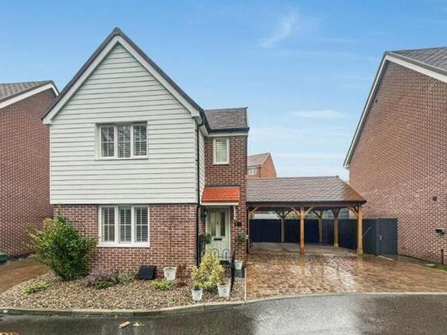 3 Bedroom Detached House For Sale In Sittingbourne, Kent