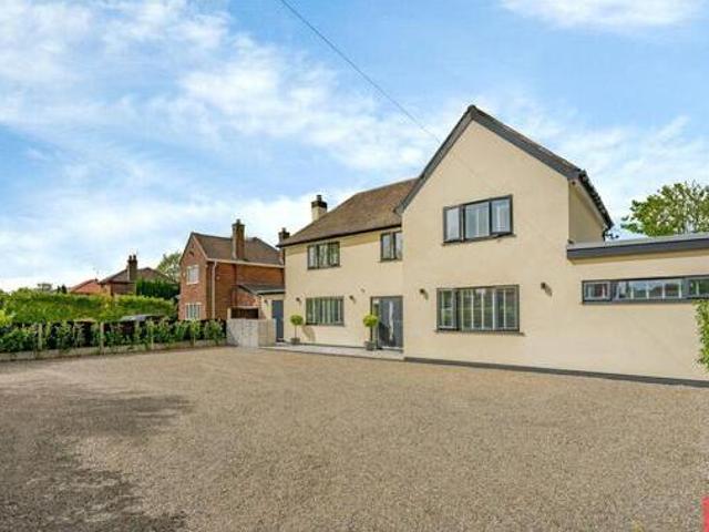 3 Bedroom Detached House For Sale In Skelmersdale, Lancashire