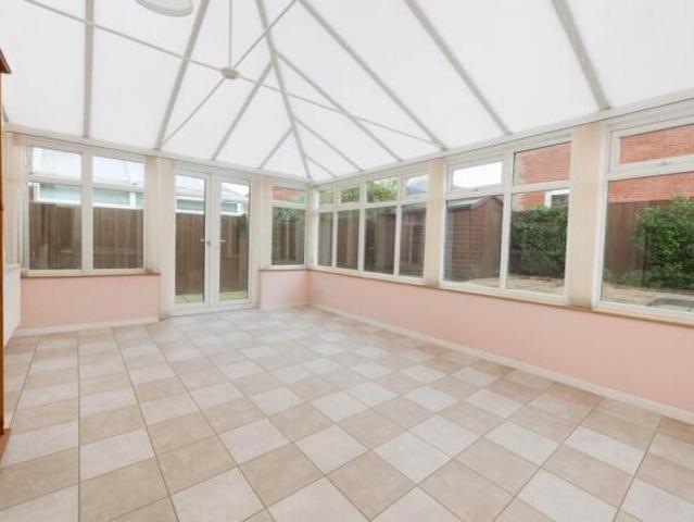 3 bedroom detached house for sale in Skipper Road, Pinewood. Ipswich IP8