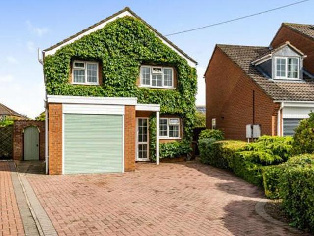 3 Bedroom Detached House For Sale In Sleaford, Lincolnshire