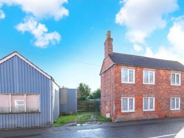 3 Bedroom Detached House For Sale In Sleaford, Lincolnshire