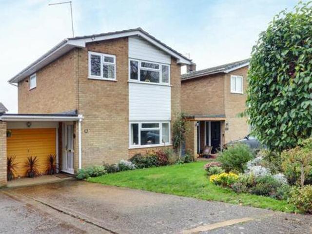 3 Bedroom Detached House For Sale In Spratton
