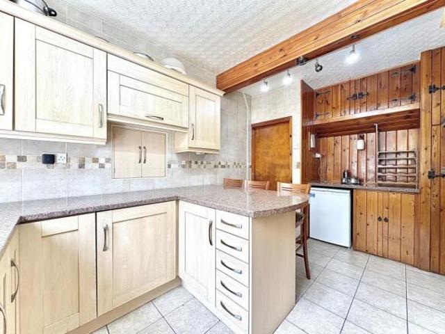 3 bedroom detached house for sale in Springfield Road, Bilston, West Midlands, WV14 6LN, WV14