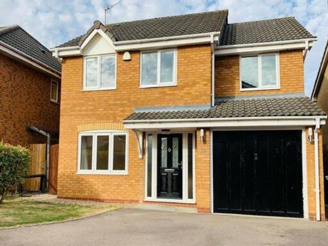 3 Bedroom Detached House For Sale In Stukeley Meadows, Huntingdon