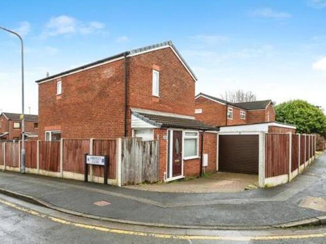 3 Bedroom Detached House For Sale In St Helens Central, St Helens