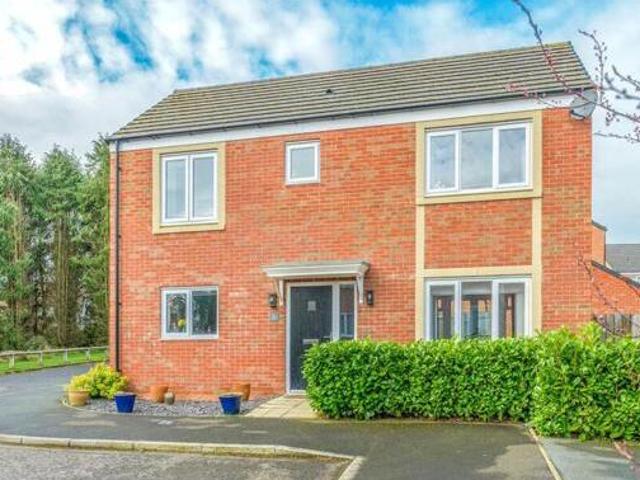 3 Bedroom Detached House For Sale In St Mary Park, Stannington