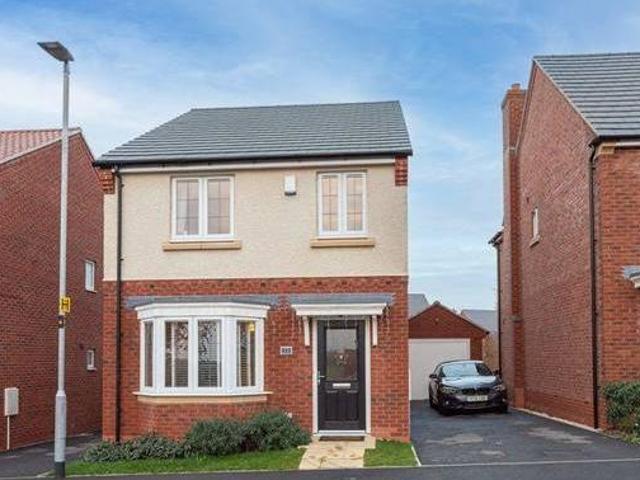 3 bedroom detached house for sale in Stacey Avenue HoughtonOnTheHill LE7