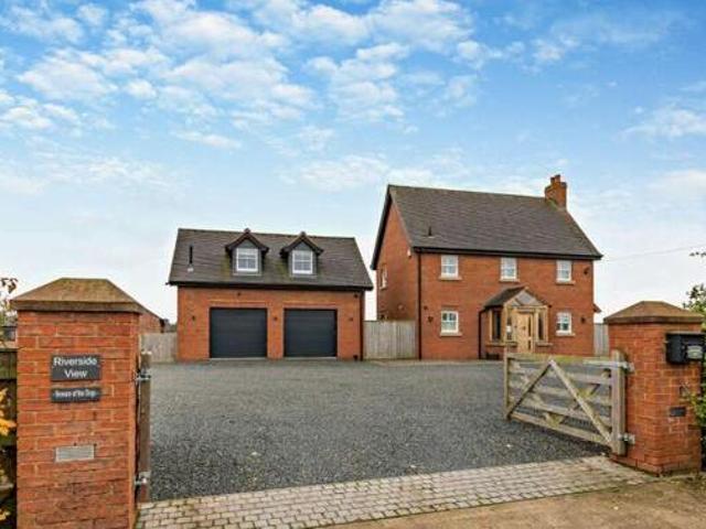 3 Bedroom Detached House For Sale In Stafford, Staffordshire