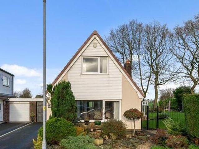 3 Bedroom Detached House For Sale In Standish