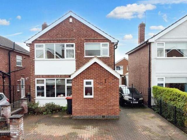 3 Bedroom Detached House For Sale In Stapleford