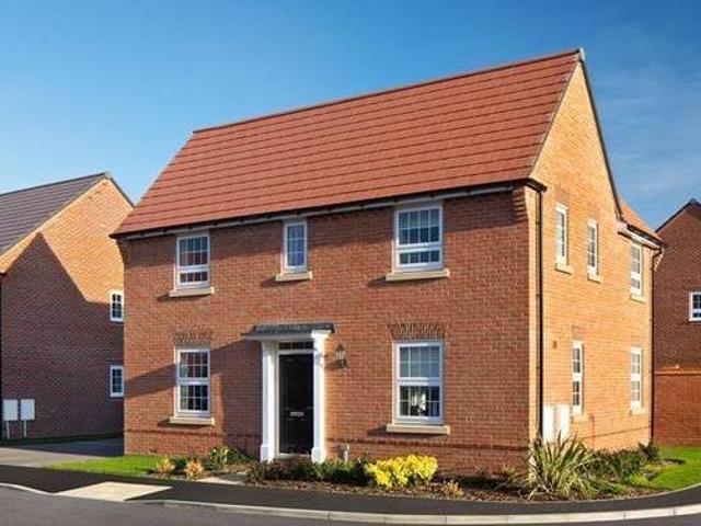 3 bedroom detached house for sale in Station Road Grove OX12 OX12