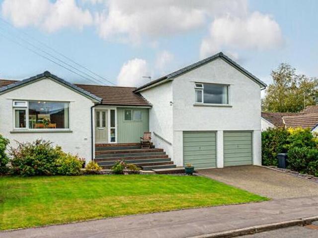 3 Bedroom Detached House For Sale In Staveley