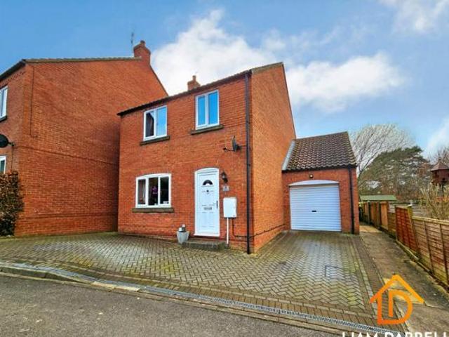 3 Bedroom Detached House For Sale In Staxton, Scarborough
