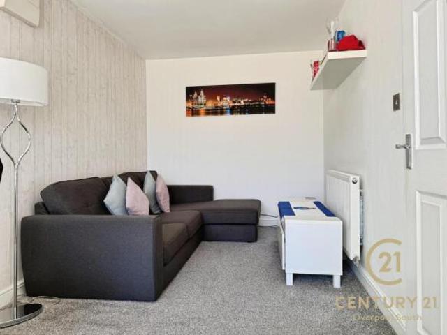 3 bedroom detached house for sale in Stirling Lane, Hunts Cross, Liverpool, L25