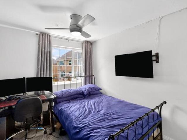 3 bedroom detached house for sale in Stonebeck Avenue, HG1