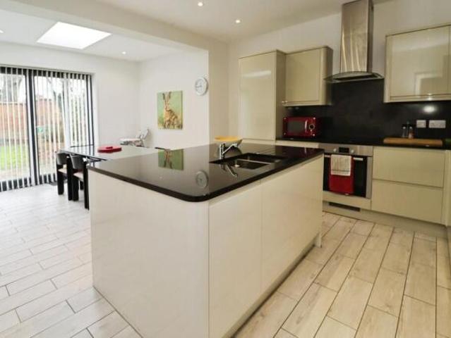 3 bedroom detached house for sale in Stonefield Avenue, Lincoln, LN2