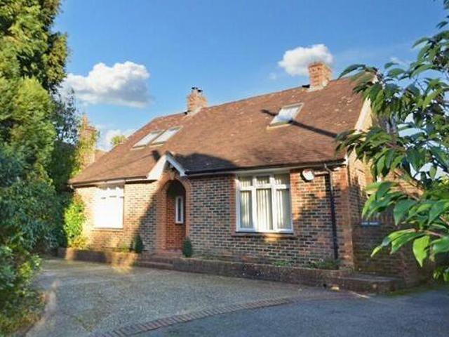 3 Bedroom Detached House For Sale In Storrington