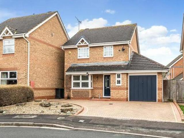 3 Bedroom Detached House For Sale In Stratton