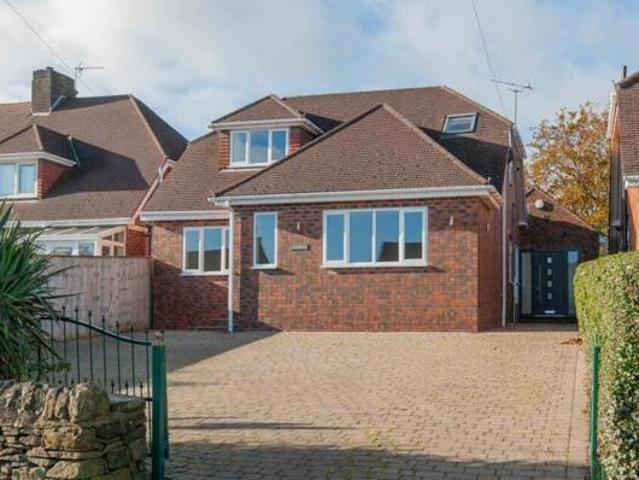3 Bedroom Detached House For Sale In Stretton