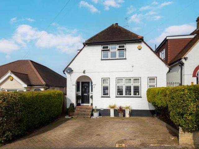 3 Bedroom Detached House For Sale In Sutton