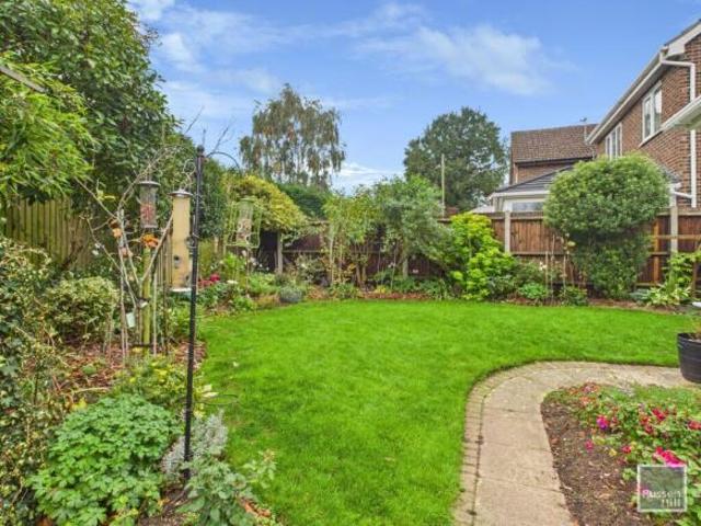 3 bedroom detached house for sale in Sunny Close, New Costessey, NR5