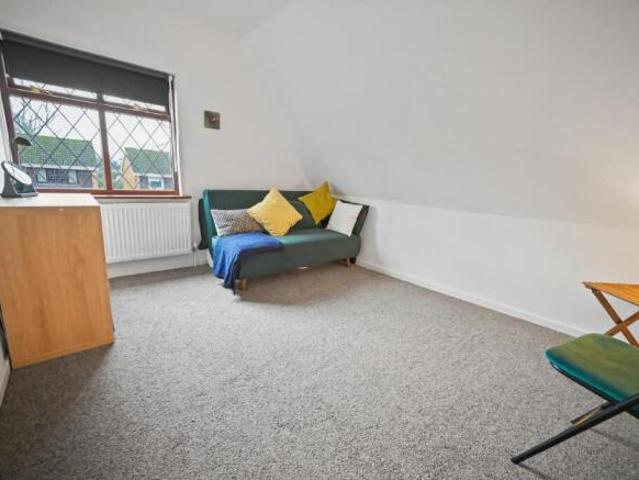 3 bedroom detached house for sale in Surrey Drive, Finchfield, Wolverhampton, West Midlands, WV3