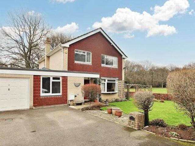 3 Bedroom Detached House For Sale In Surrey