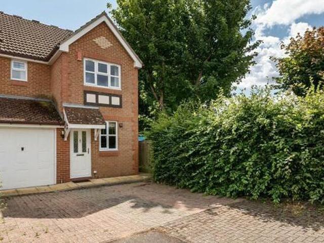 3 Bedroom Detached House For Sale In Surrey