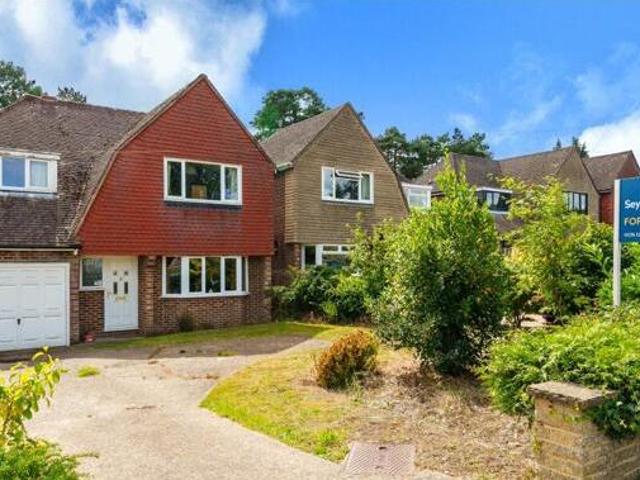 3 Bedroom Detached House For Sale In Surrey