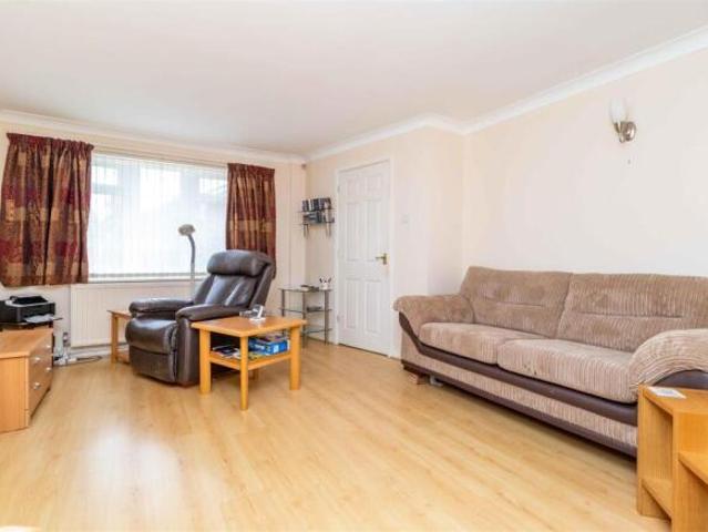 3 bedroom detached house for sale in Swallows Green Drive, Worthing, BN13
