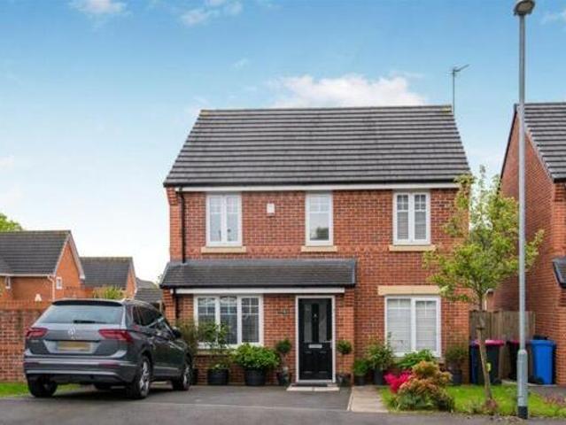 3 Bedroom Detached House For Sale In Swinton