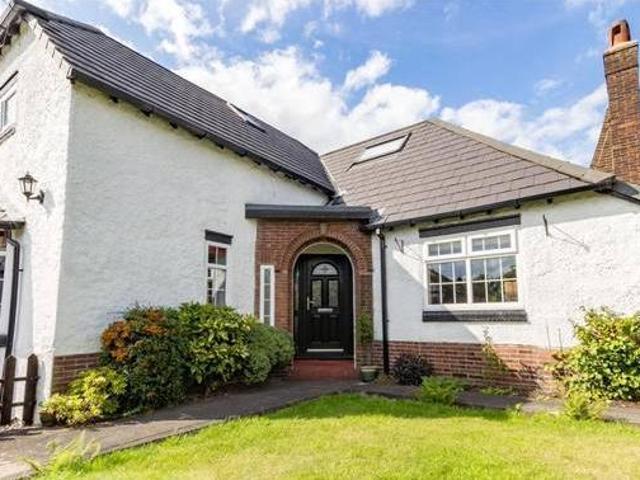 3 bedroom detached house for sale in Polefield Road Blackley Manchester M9