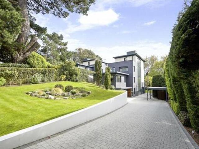 3 Bedroom Detached House For Sale In Poole, Dorset
