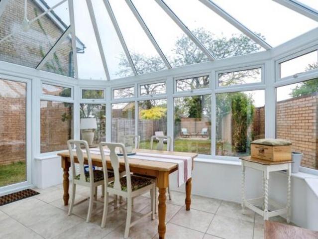 3 bedroom detached house for sale in Portesham Gardens, MUSCLIFF, Bournemouth, Dorset, BH9