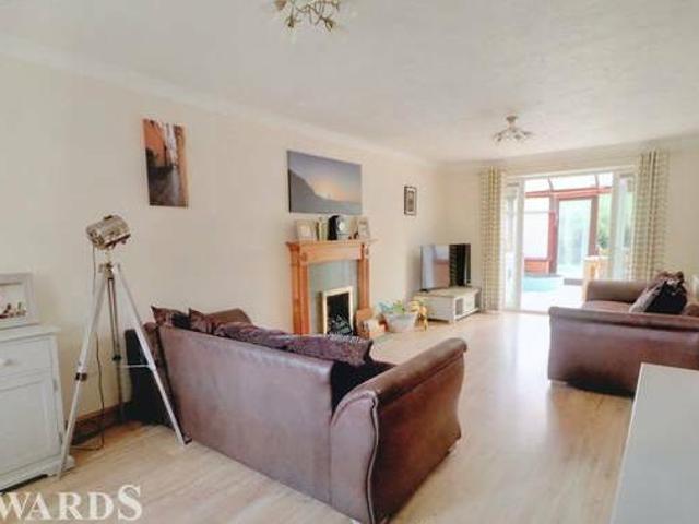 3 bedroom detached house for sale in Patrick Road Long Stratton NR15