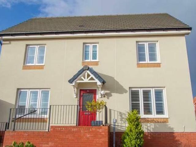 3 bedroom detached house for sale in Pavey Run Ottery St Mary EX11