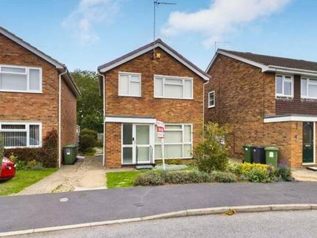 3 bedroom detached house for sale in Papyrus Way Sawtry Huntingdon Cambridgeshire PE28