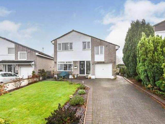 3 bedroom detached house for sale in Park Gardens Kilbarchan PA10