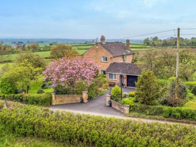 3 Bedroom Detached House For Sale In Pedwell