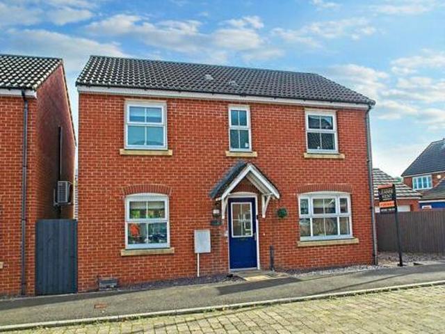 3 Bedroom Detached House For Sale In Penallta