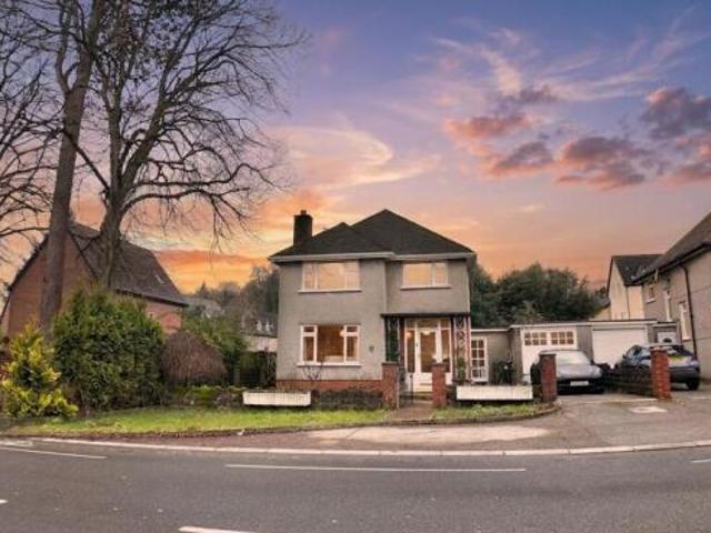 3 bedroom detached house for sale in Pendwyallt Road, Cardiff, CF14