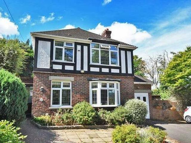 3 bedroom detached house for sale in Penenden Heath Road Maidstone ME14