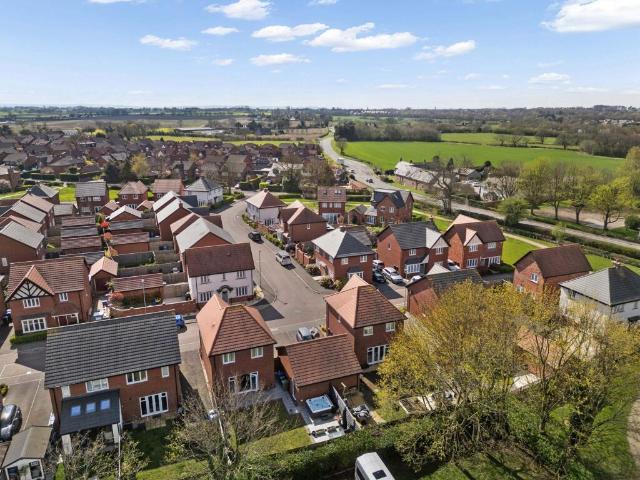 3 bedroom detached house for sale in Pennypleck Drive, Appleton Thorn, WA4