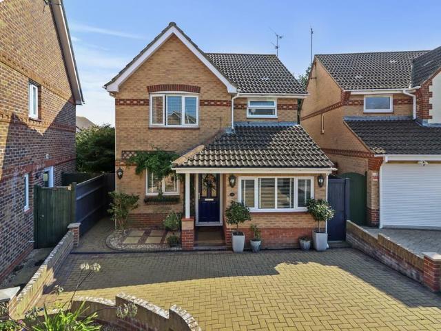 3 bedroom detached house for sale in Penrith Way, Westham, Eastbourne, BN23