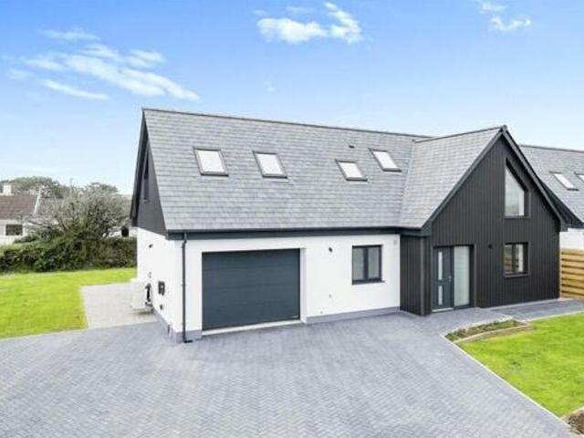 3 Bedroom Detached House For Sale In Penzance, Cornwall
