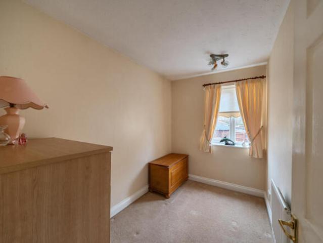 3 bedroom detached house for sale in Periwinkle Close, Pembroke Park, Swindon, SN2 2QH, SN2